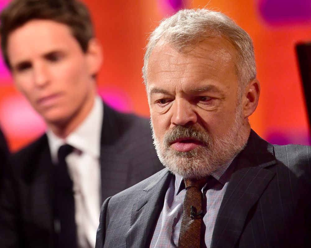 Graham Norton był ofiarą nożownika. 30 lat temu prawie wykrwawił się na ...