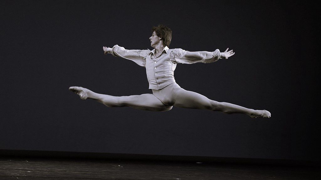 Ballet world mourns: Russian star dies in tragic fall