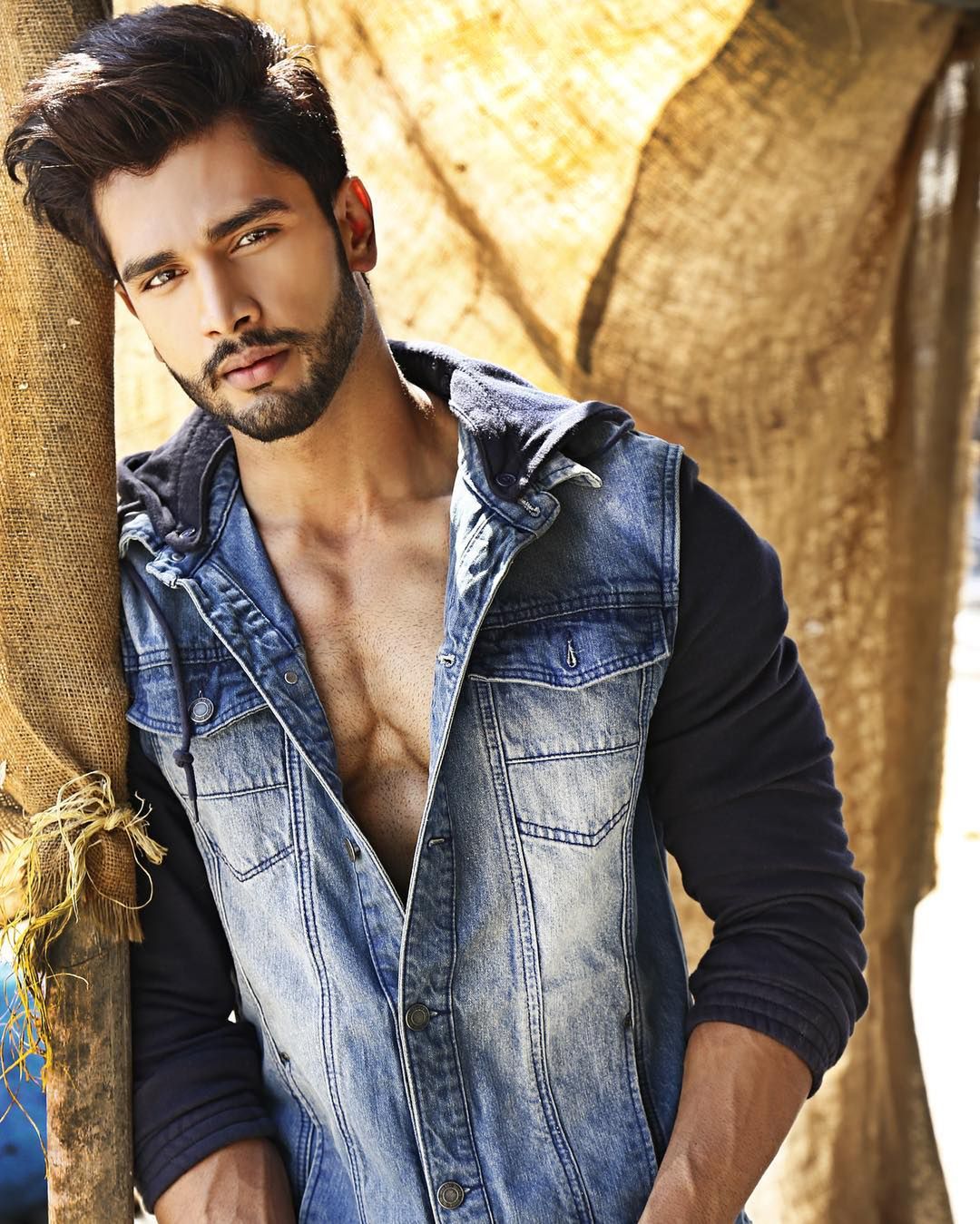 Rohit Khandelwal - najprzystojniejszy mężczyzna świata