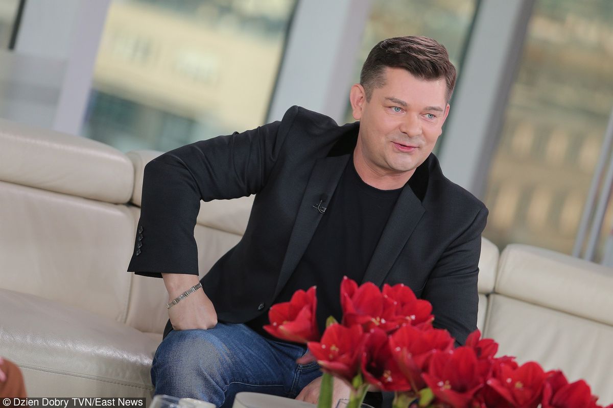 Zenon Martyniuk Wierzę W Miłość”. Zenon Martyniuk I Akcent W