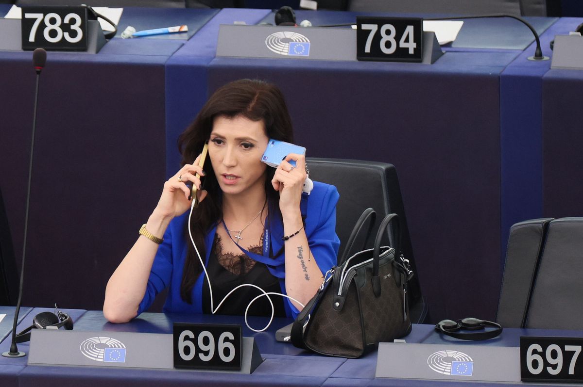 Ewa Zajączkowska-Hernik - ośw. majątkowe cosik si - Kraj - Forum ...