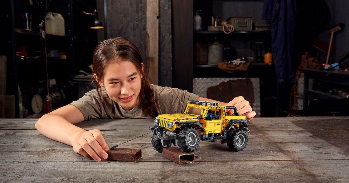 Klocki LEGO® i ikony popkultury – zestawy, które trzeba mieć — LEGO w ...