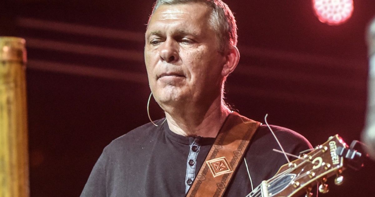 Adam Nowak z Raz Dwa Trzy: nie obciążajmy innych swoimi smutkami ...