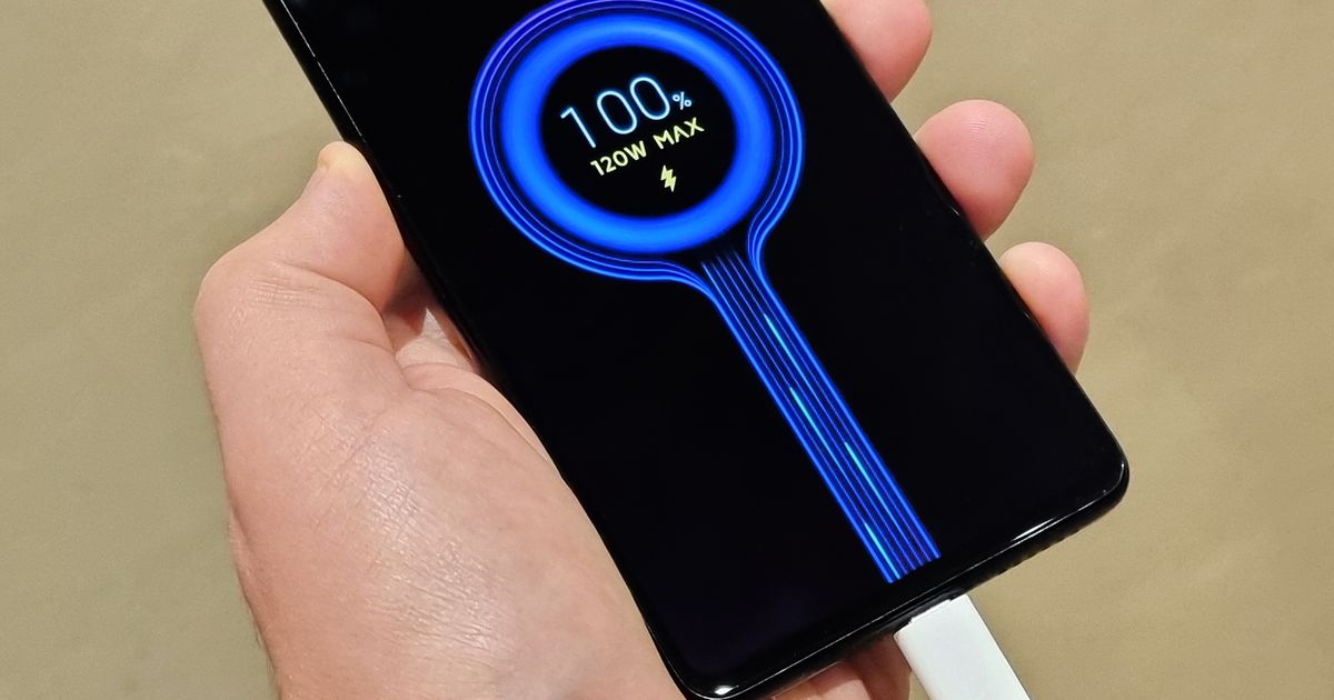 FBI issues urgent warning: Protect your phone from 'juice jacking' risks