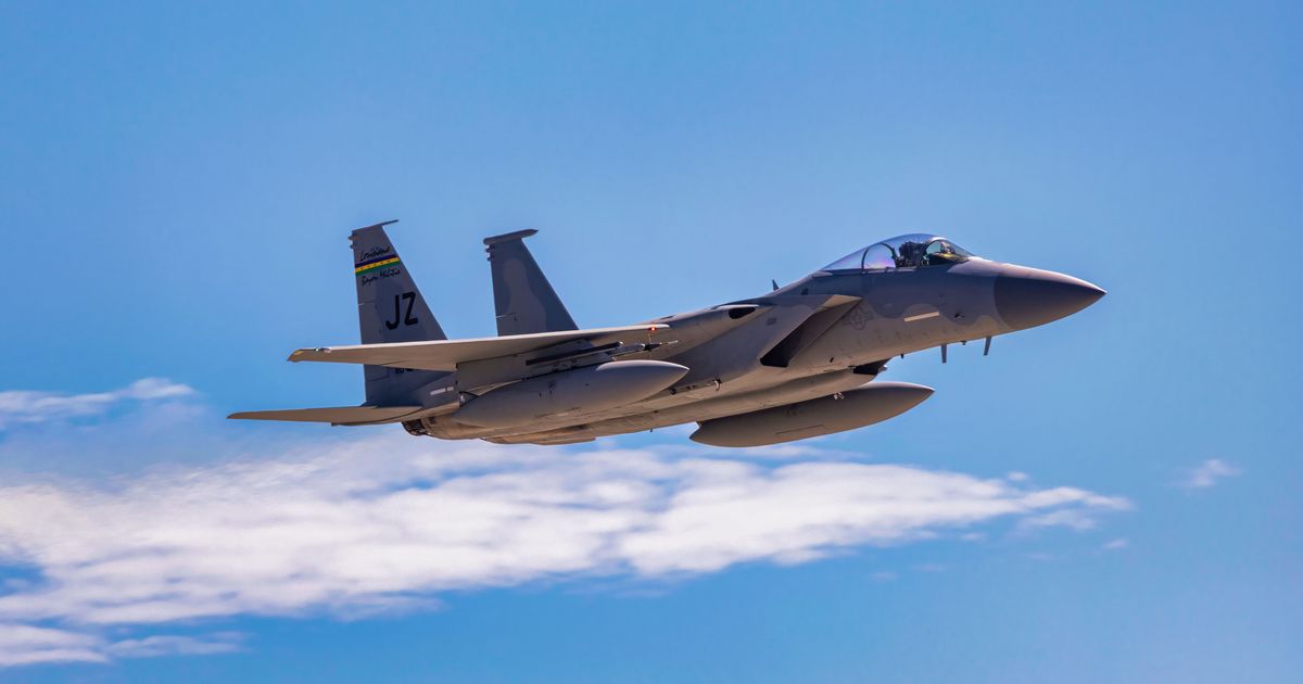 NATO fighter jets test highway landings amid Russia tensions