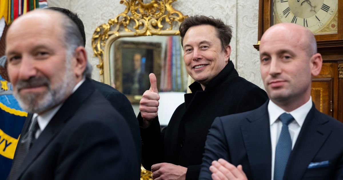 Elon Musk calls for Fed audit, raises Wall Street tensions