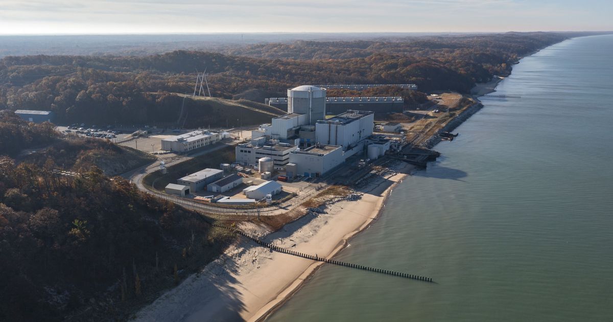 Palisades nuclear plant's comeback: Hope and hurdles ahead