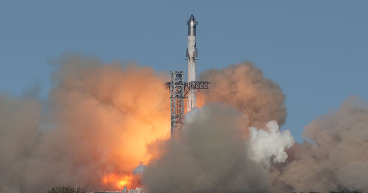 SpaceX's starship splashdown: A leap forward in rocket tech