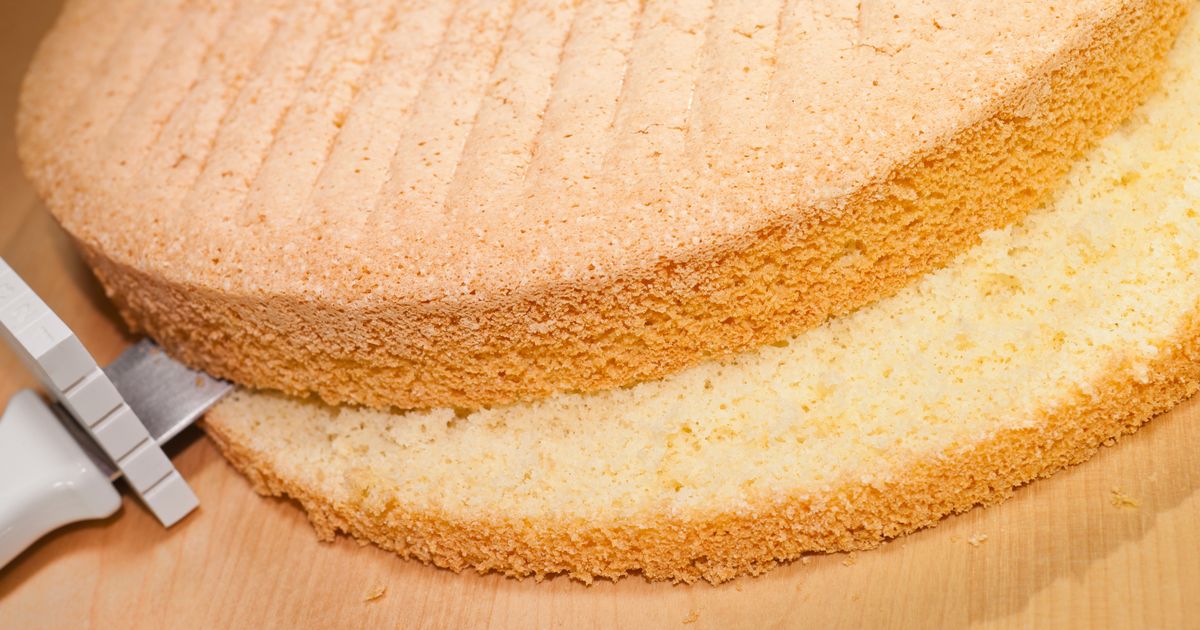 So wird der Biskuit locker: Konditor enthüllt Profi-Tricks