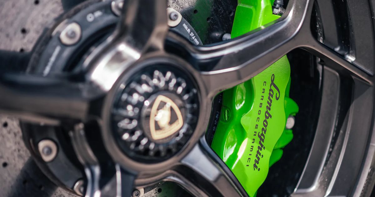 Lamborghini's game-changing moving hubs set to revolutionize driving ...