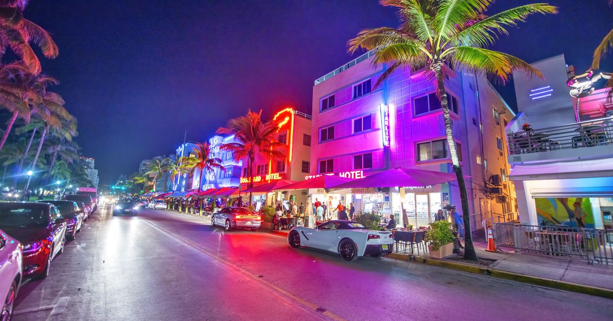 Miami Beach imposes strict spring break measures after shooting