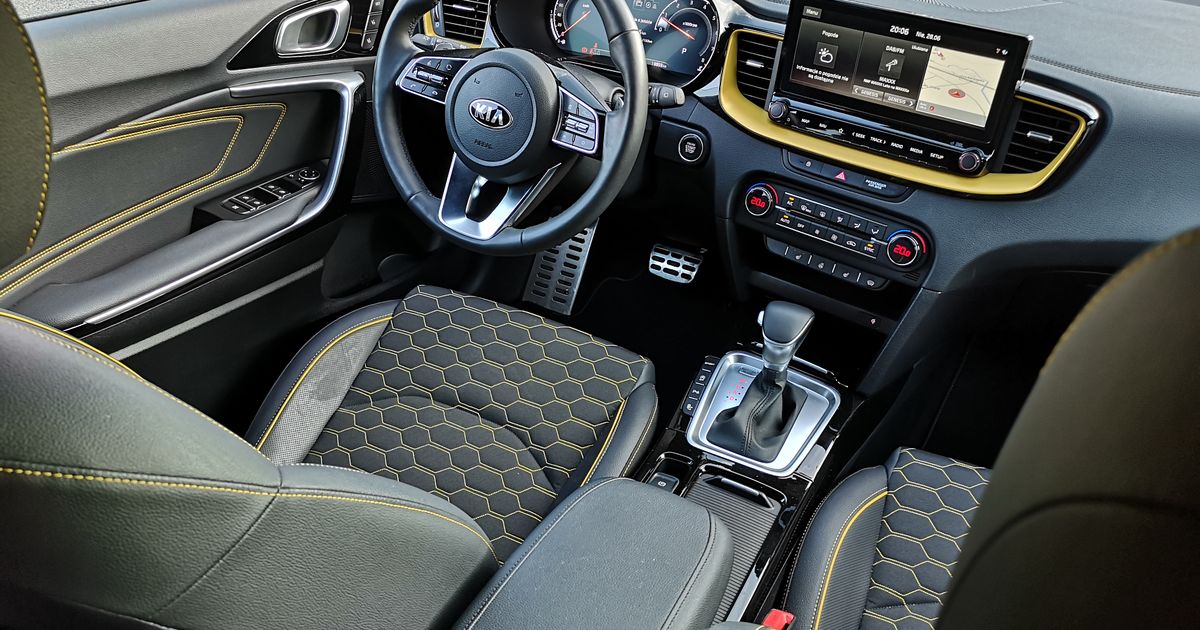Kia Xceed: Obsługa systemu, audio JBL i systemy bezpieczeństwa