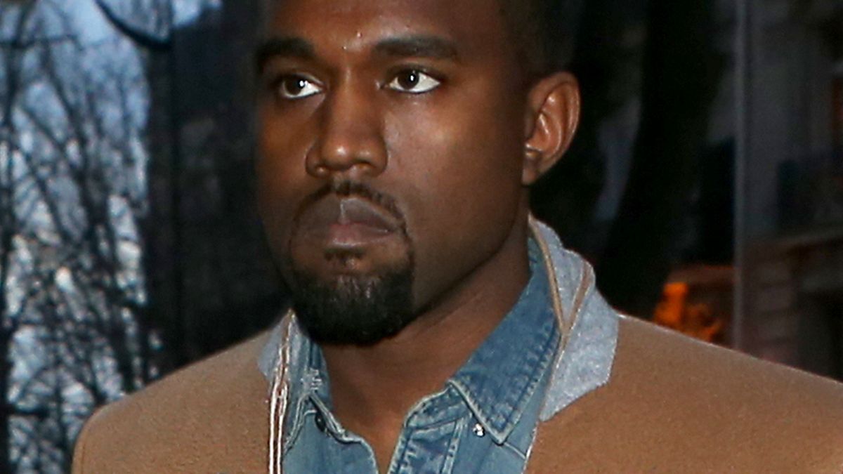 Kanye West znów jest chory? Wskazuje na to jego... głowa. Zdjęcia mają ...