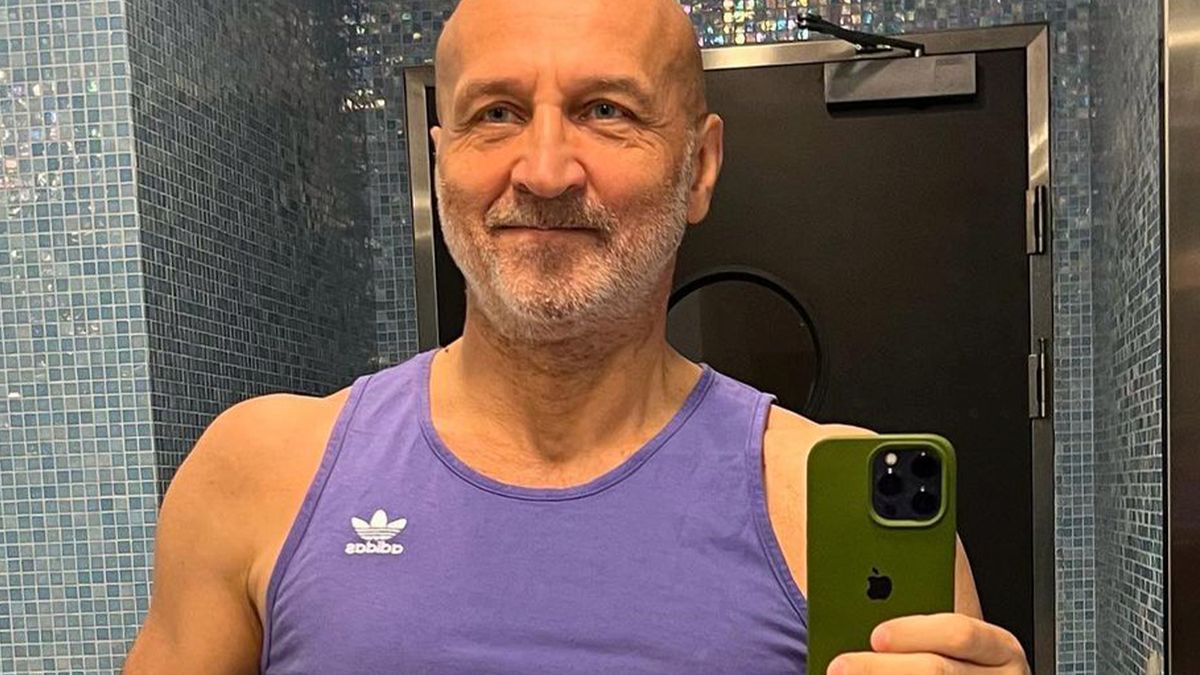 Partnerka Marcinkiewicza to ognista piękność. Pochwalił się jej boską figurą i kuszącym dekoltem ...