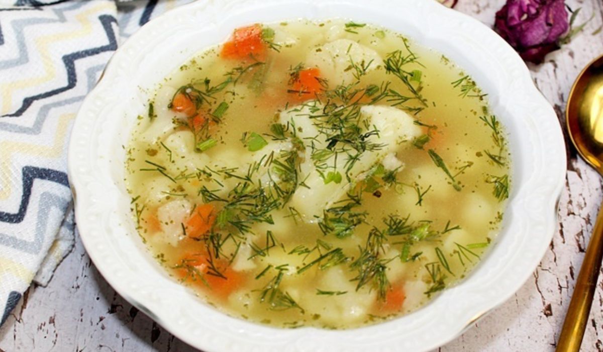 Ukoi żołądek po świątecznym obżarstwie. Ta lekka i pyszna zupa to hit w ...