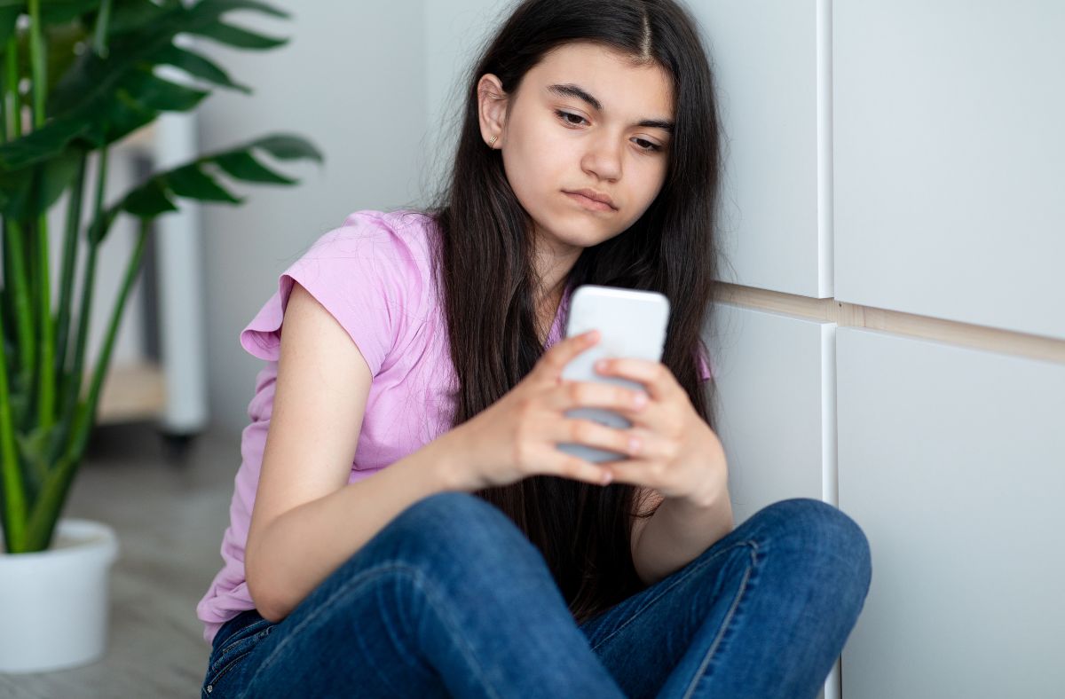 TikTok trend 'Slavic doll' raises alarm over anorexia links