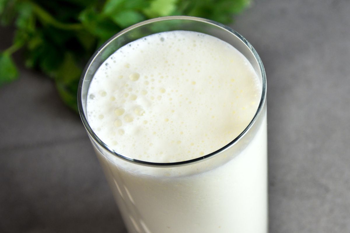 Morning Sips to Jump-Start Your Day: Hydration and Health Boosts Unveiled