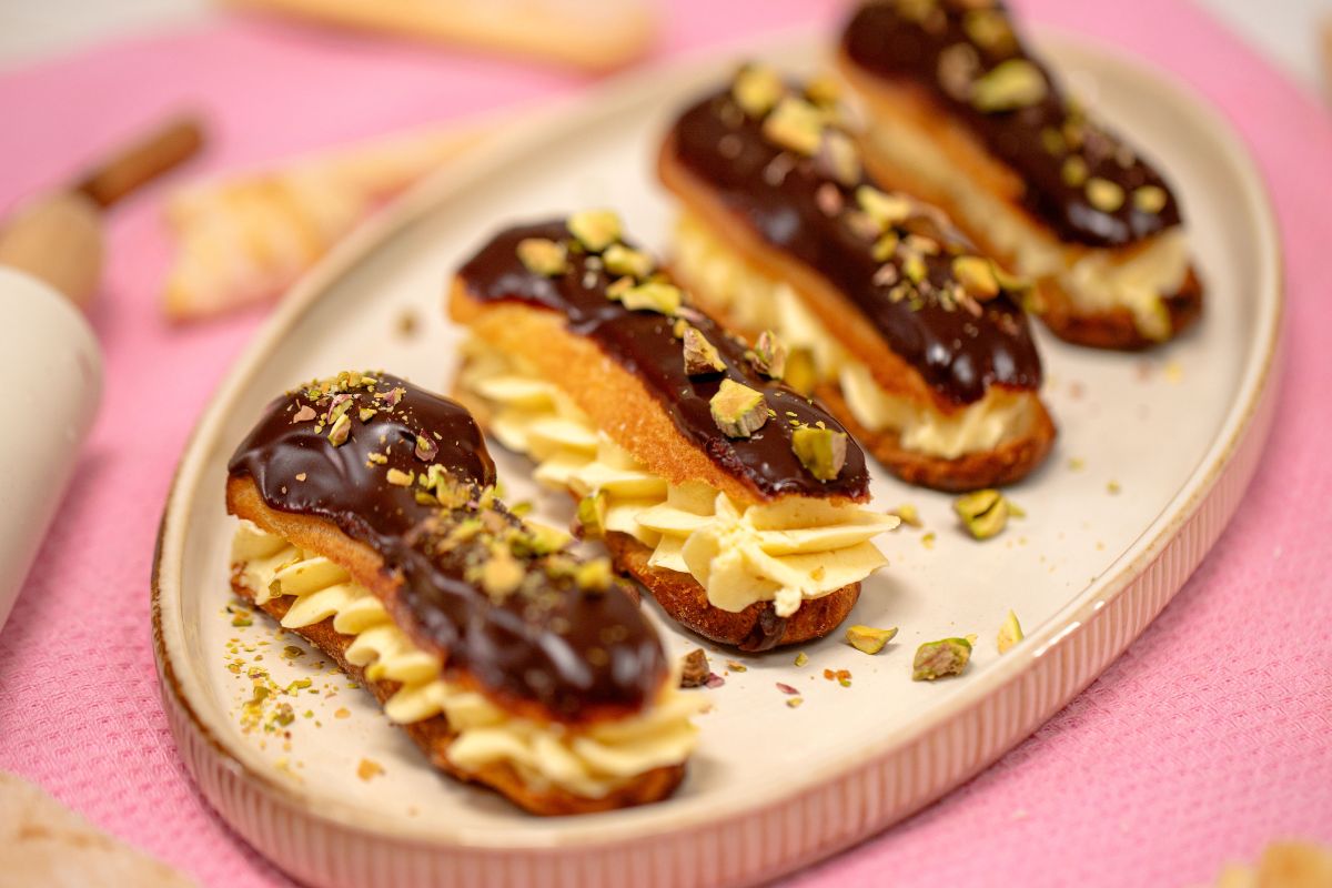 Whip up classic éclairs at home: Delight in every bite