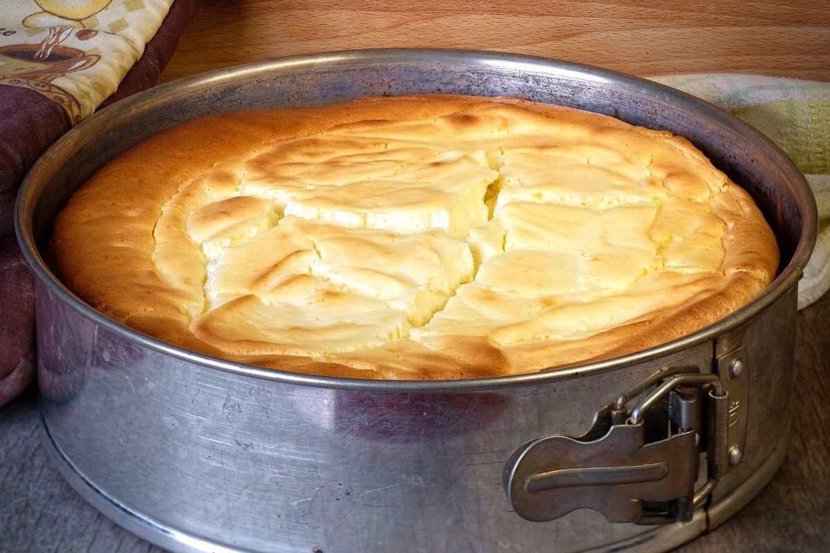 Master the art of cheesecake: Tips for a flawless bake