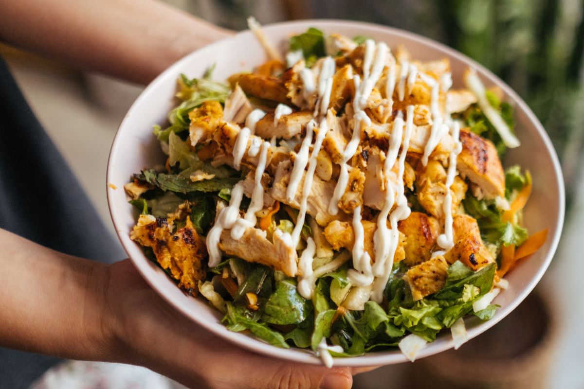 Kebab salad: a quick, tasty, and easy recipe that's stealing the ...