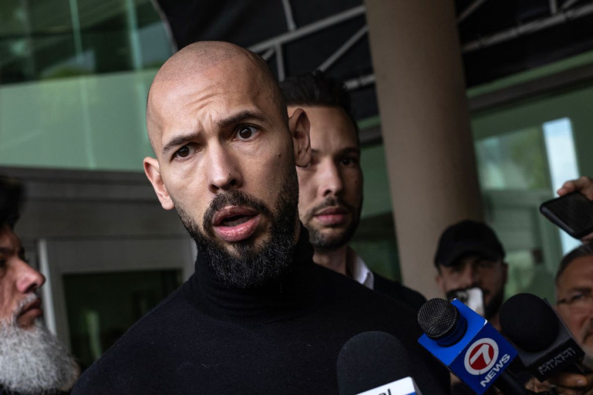 Tate brothers back in Florida, face new legal hurdles Tate brothers back in Florida, face new legal hurdles