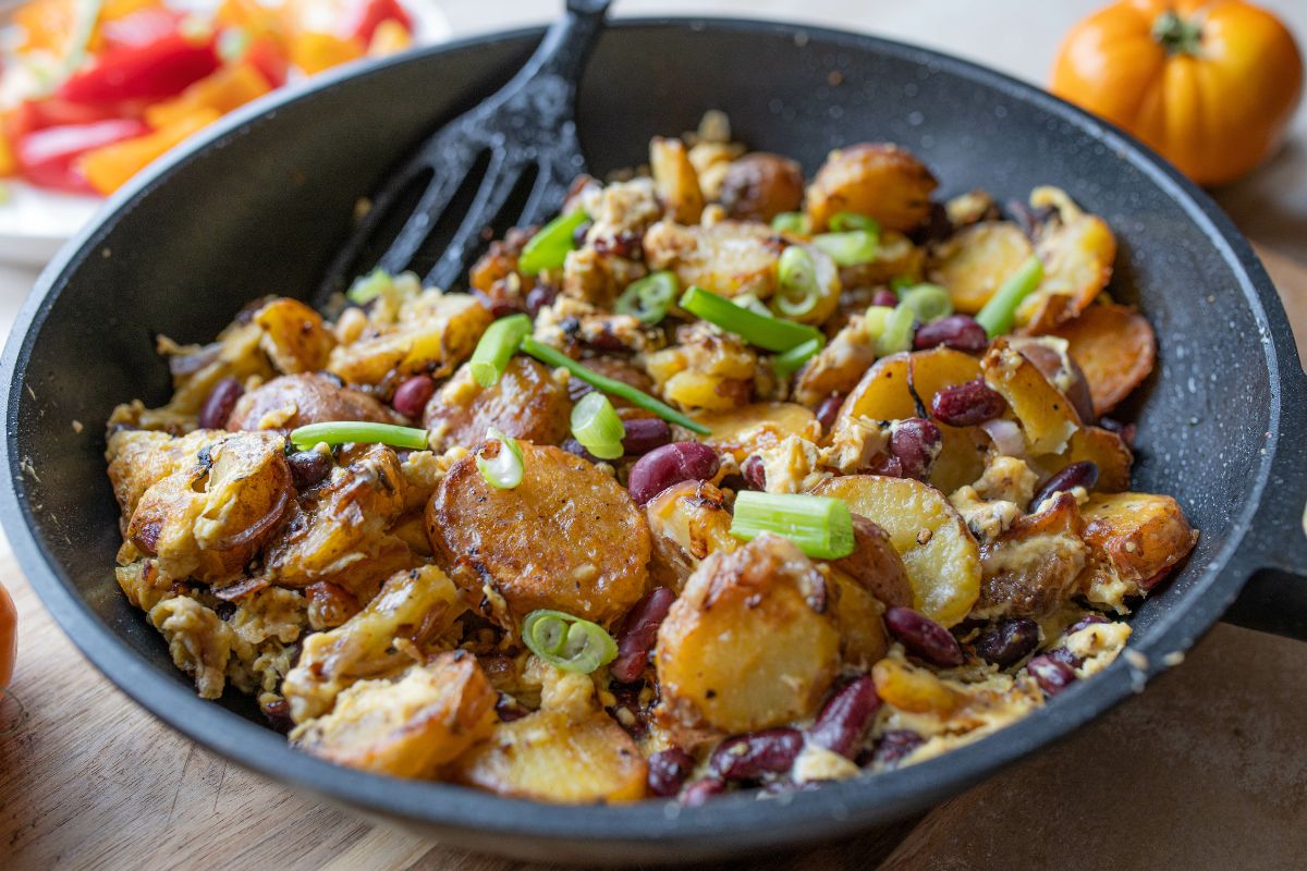 Pan-fried potato casserole: A tasty twist on leftovers