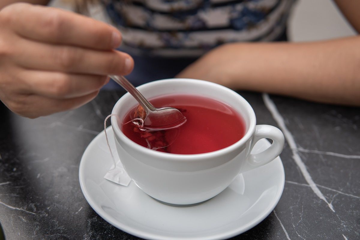 Salt in tea: An unconventional, calorie-free option that's shaking up ...