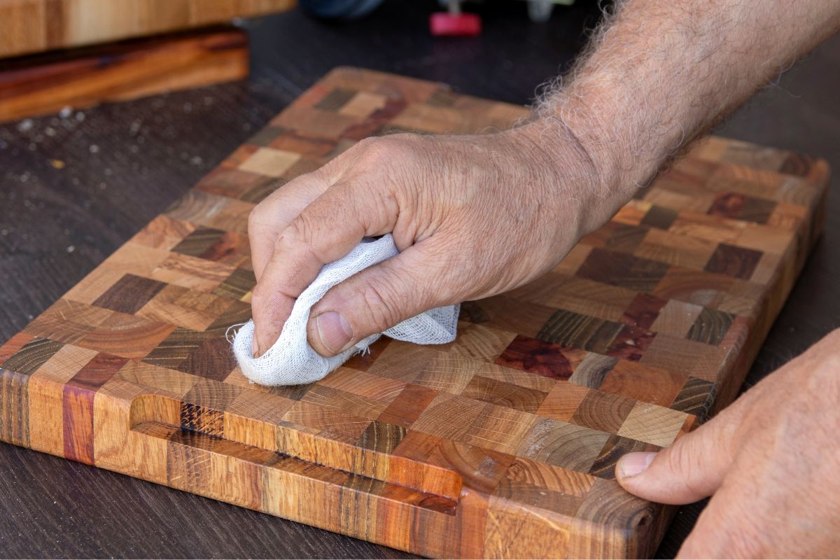 Clean your cutting board with this surprising kitchen staple