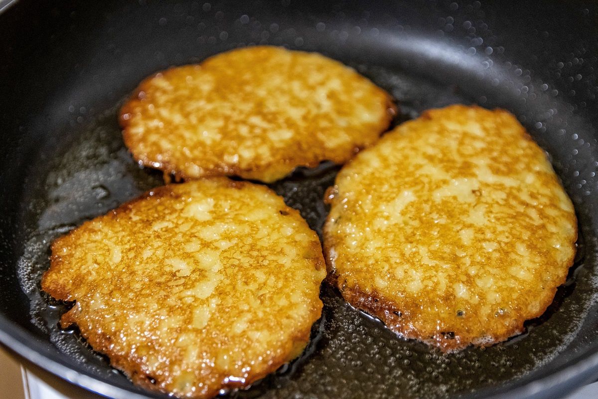 Unlock the secret to irresistibly crispy potato pancakes