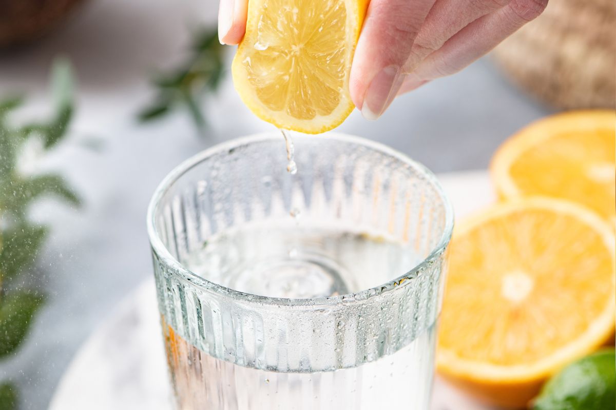 Lemon water: Myth, health benefits, and best time to drink