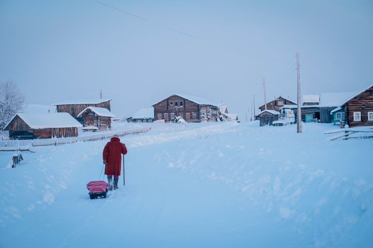 Surviving in the globe's coldest cities. Yakutsk and Oymyakon, the life ...