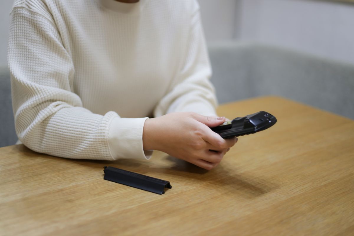 Aluminum foil: A quick fix for dead remote batteries