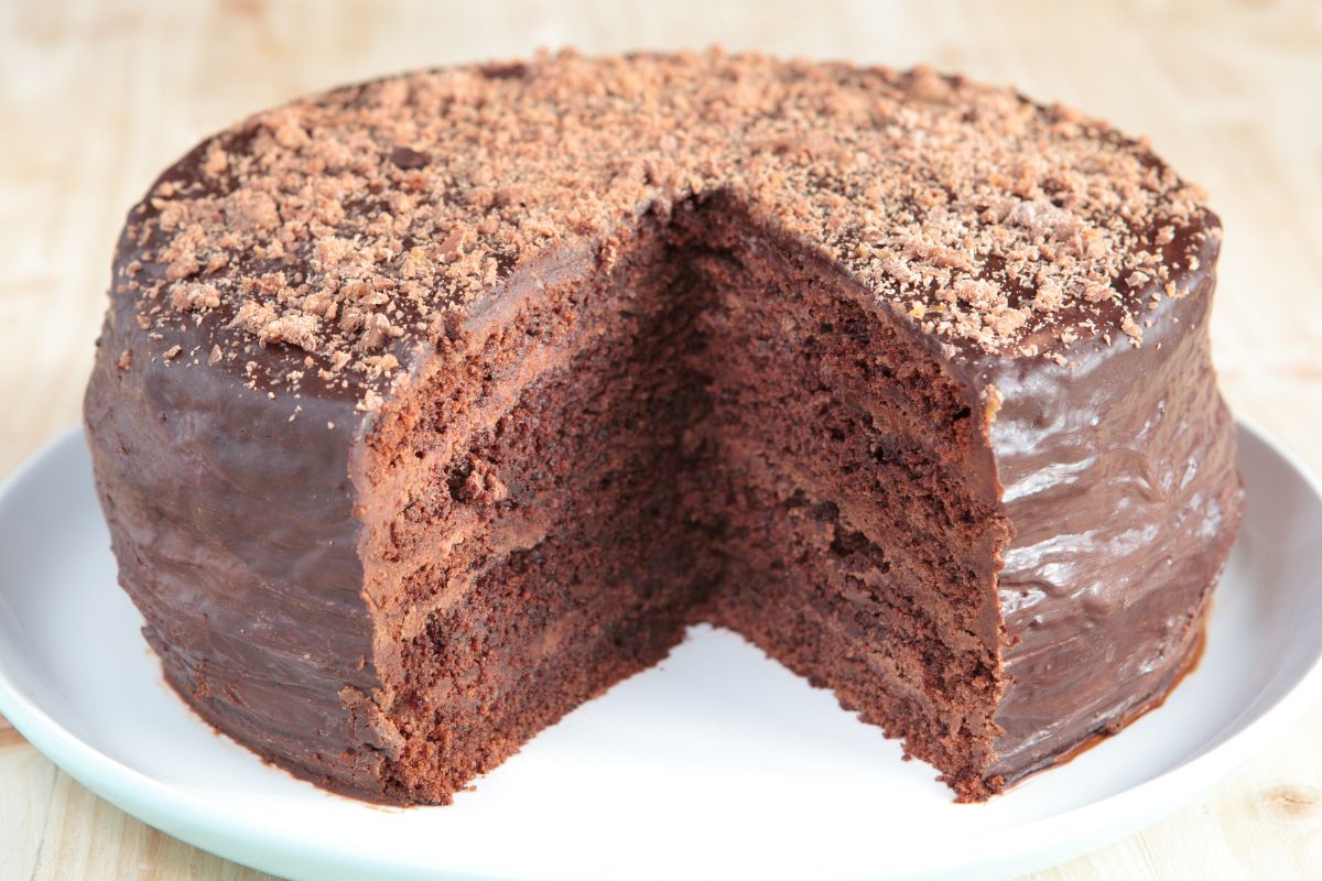 The secret to perfect cakes: Mastering the art of soaking