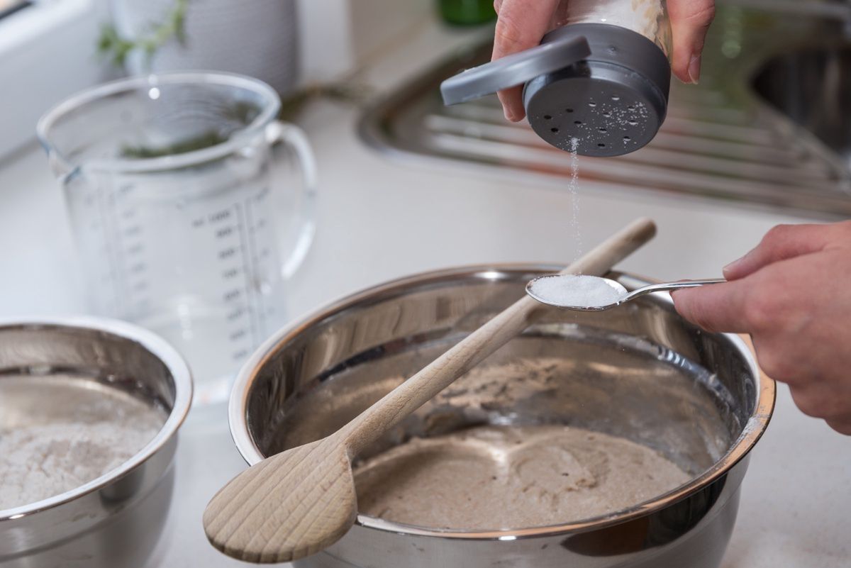 Excessive salt intake: Spotting the early signs and protecting against ...