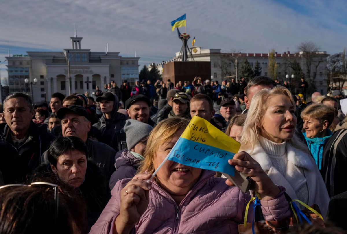 Russian-speaking Ukrainians reject Moscow, embrace the West