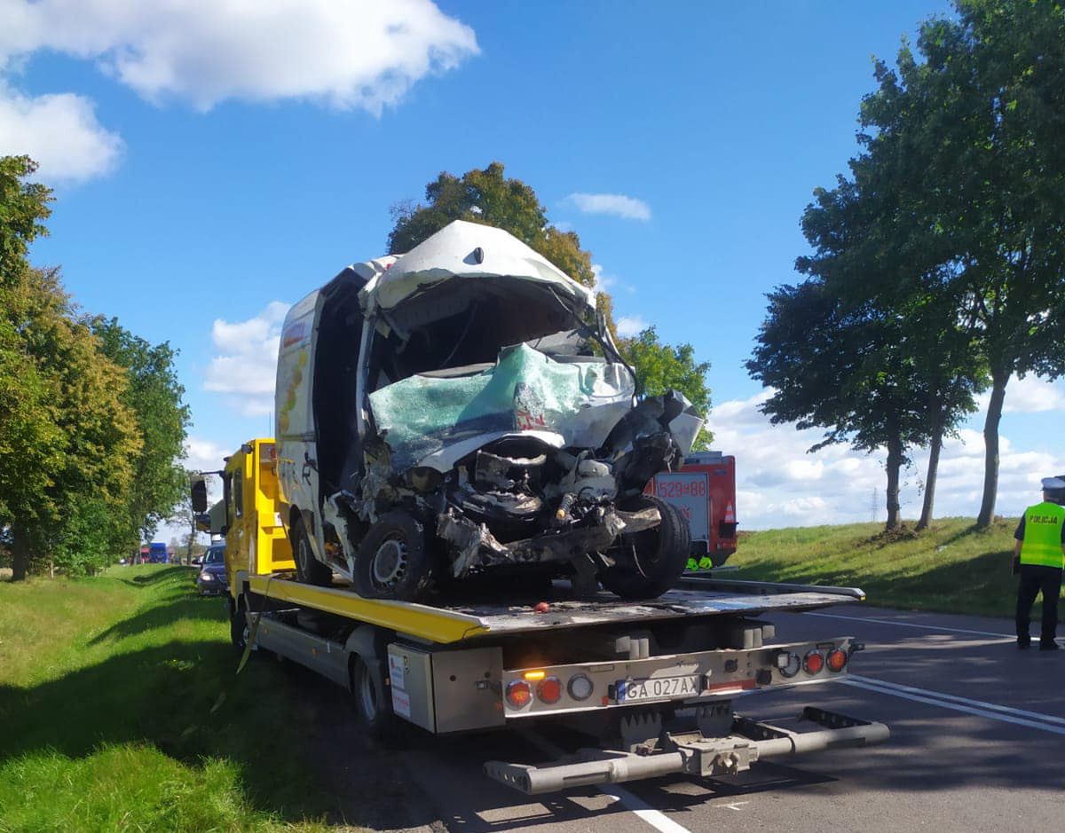 Tragiczny wypadek. Dwie osoby zginęły w Pomorskiem Tragiczny wypadek. Dwie osoby zginęły w Pomorskiem
