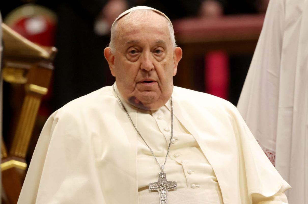 Pope Francis reveals foiled assassination plots in Iraq visit