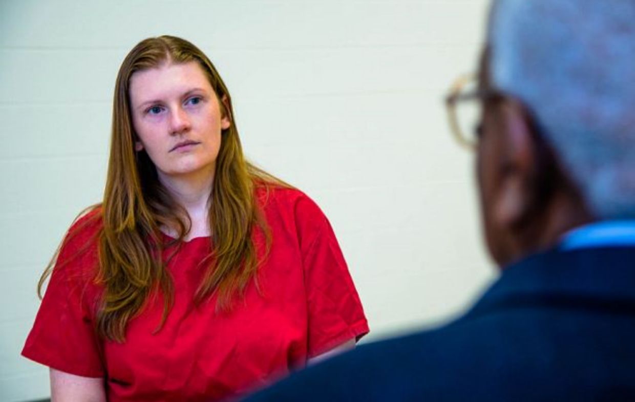 Nazwali ją "żeńskim Charlesem Mansonem". Wielu wierzy, że Sarah Pender ...