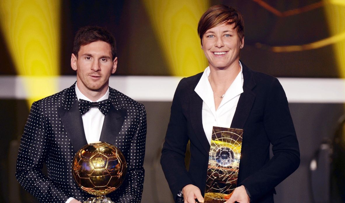 Afellay czeka na debiut w Barcelonie / Messi i Puyol wracają do gry