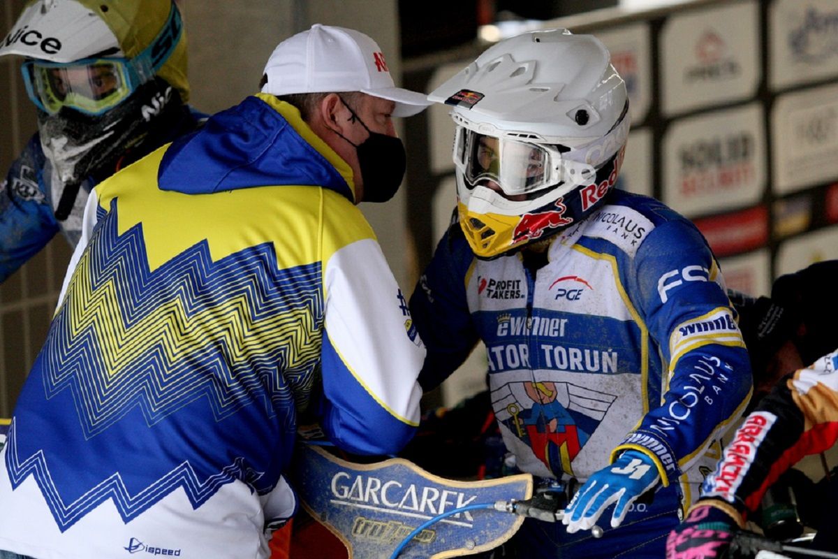 Żużel. Apator - Motor. Zawodnicy do lat 24 będą tutaj języczkiem u wagi ...