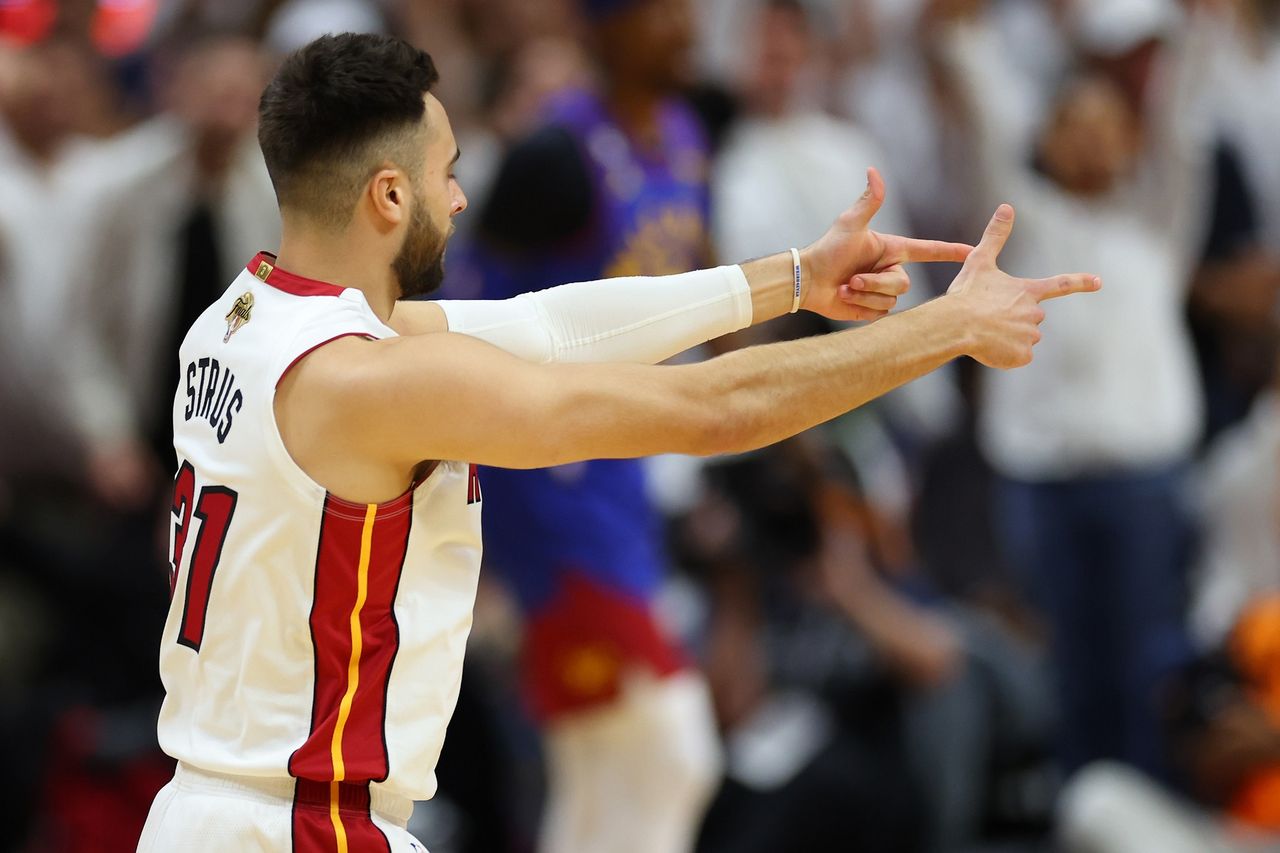 Gracz wicemistrzów NBA zmienia klub. Zarobi 63 miliony dolarów