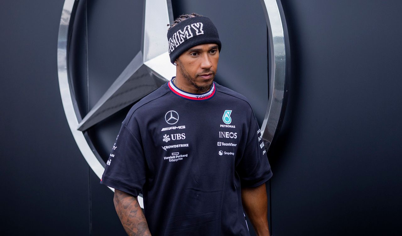 Fatalny początek sezonu Hamiltona. "Mentalnie jest już w Ferrari"