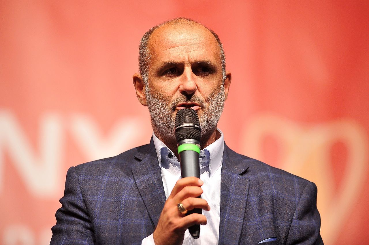 Sprawdź, na który mecz wybiera się Probierz. To będzie jego debiut w ...