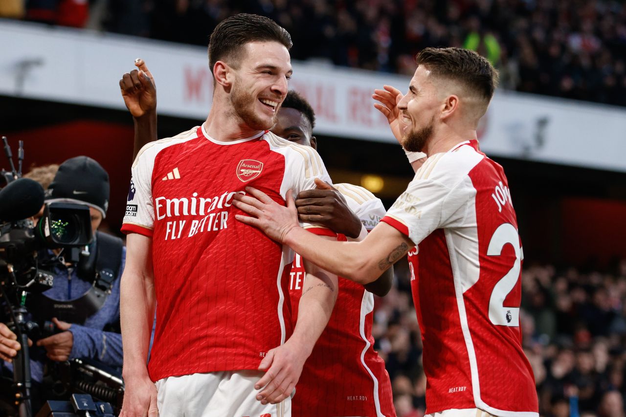 Arsenal nie zachwycił, ale świętuje. Nie przeszkodził fatalny błąd ...