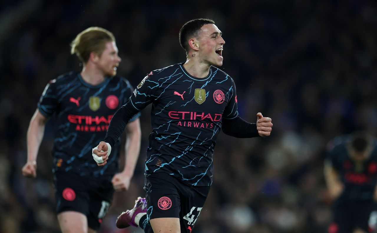 Manchester City bez litości dla Brighton. Bezbarwny Jakub Moder