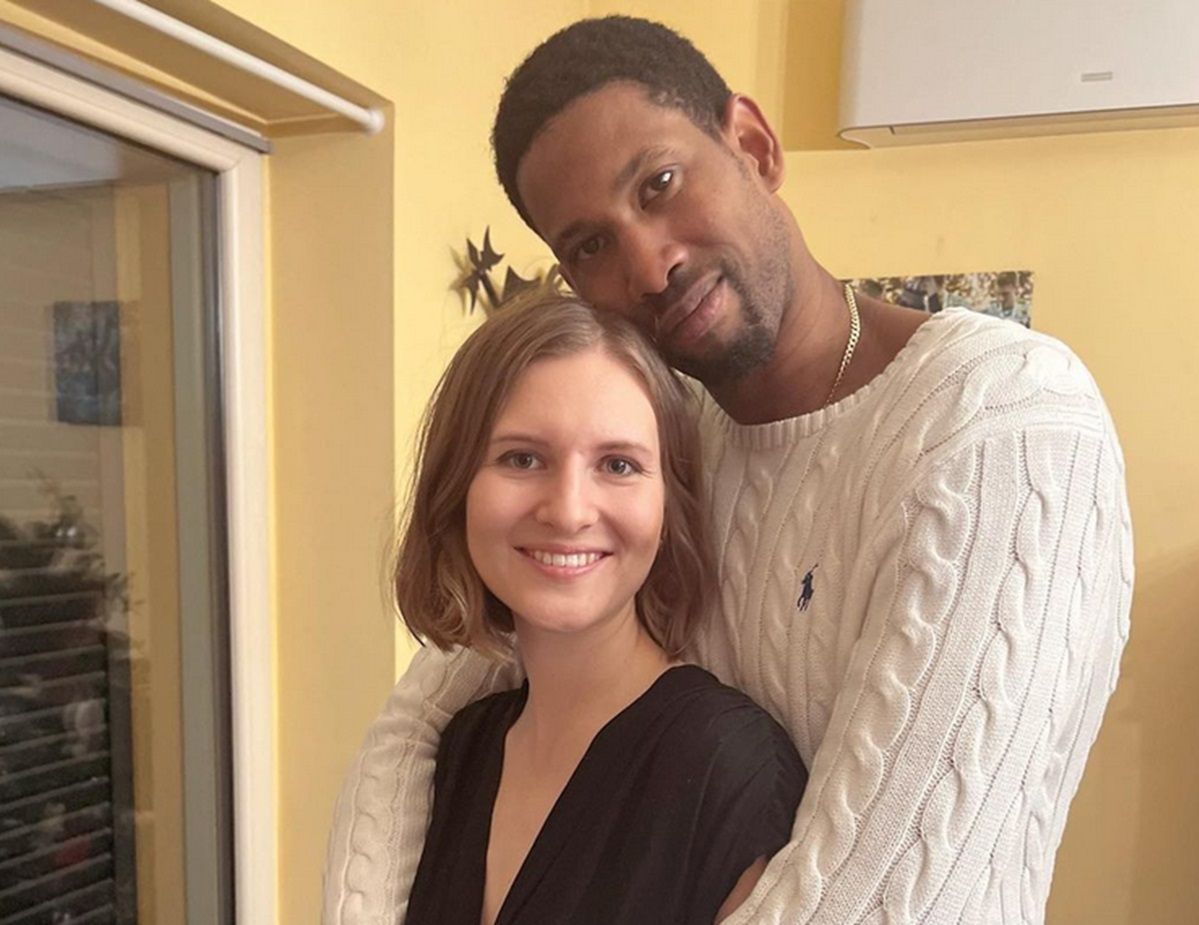 Internetowa relacja zmieniła się w małżeństwo. Jest zszokowany po ...