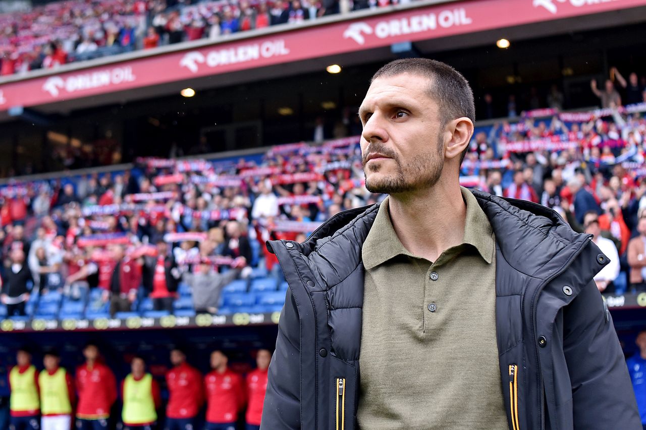 Co dalej z trenerem Wisły Kraków? Sensacyjny zwrot w sprawie Alberta Rude?!