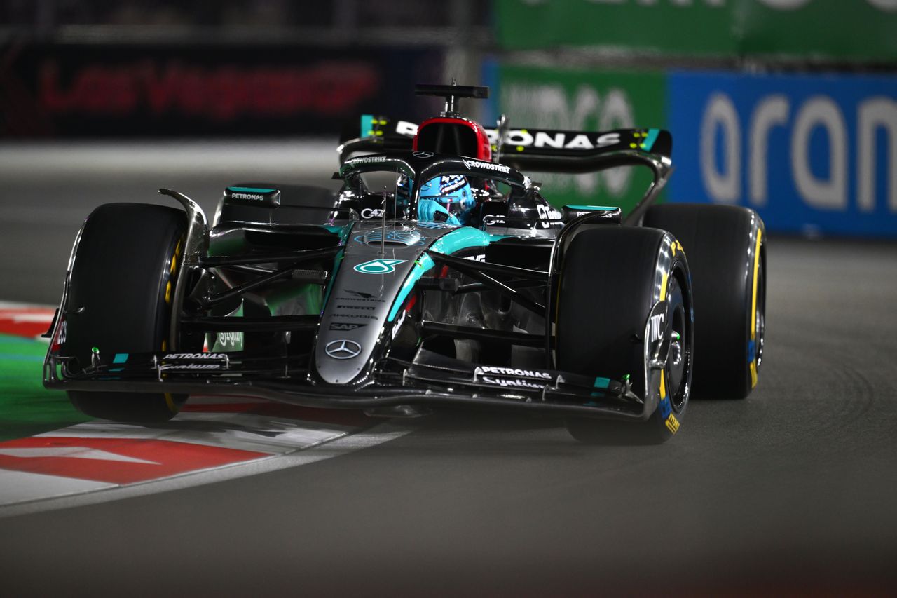Mercedes bezkonkurencyjny. Sensacyjne pole position w Las Vegas