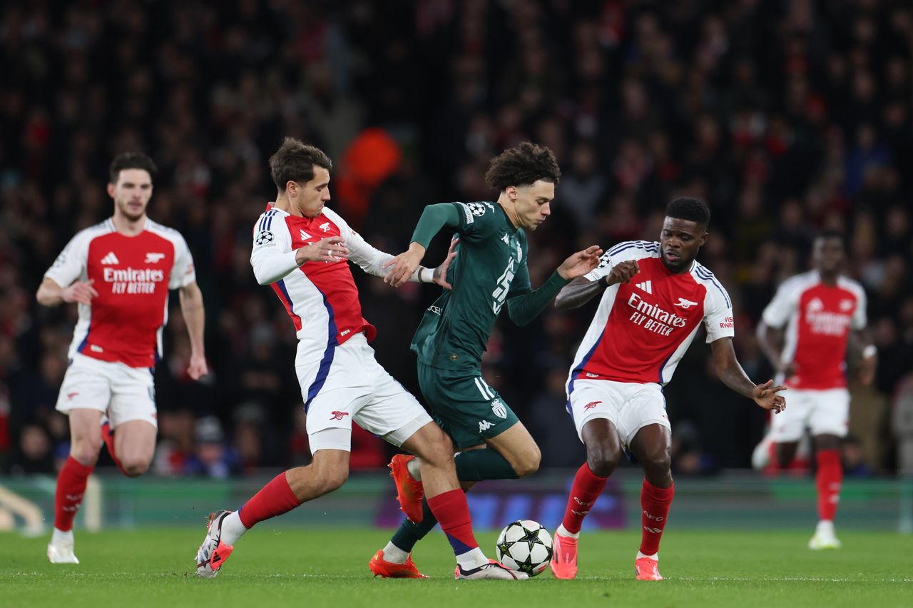 LM. Bezproblemowy Arsenal. Bezradny Polak