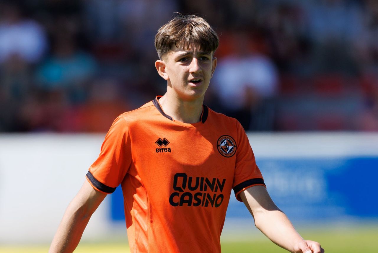 Chcieli go giganci. Polski talent podpisał kontrakt w Anglii